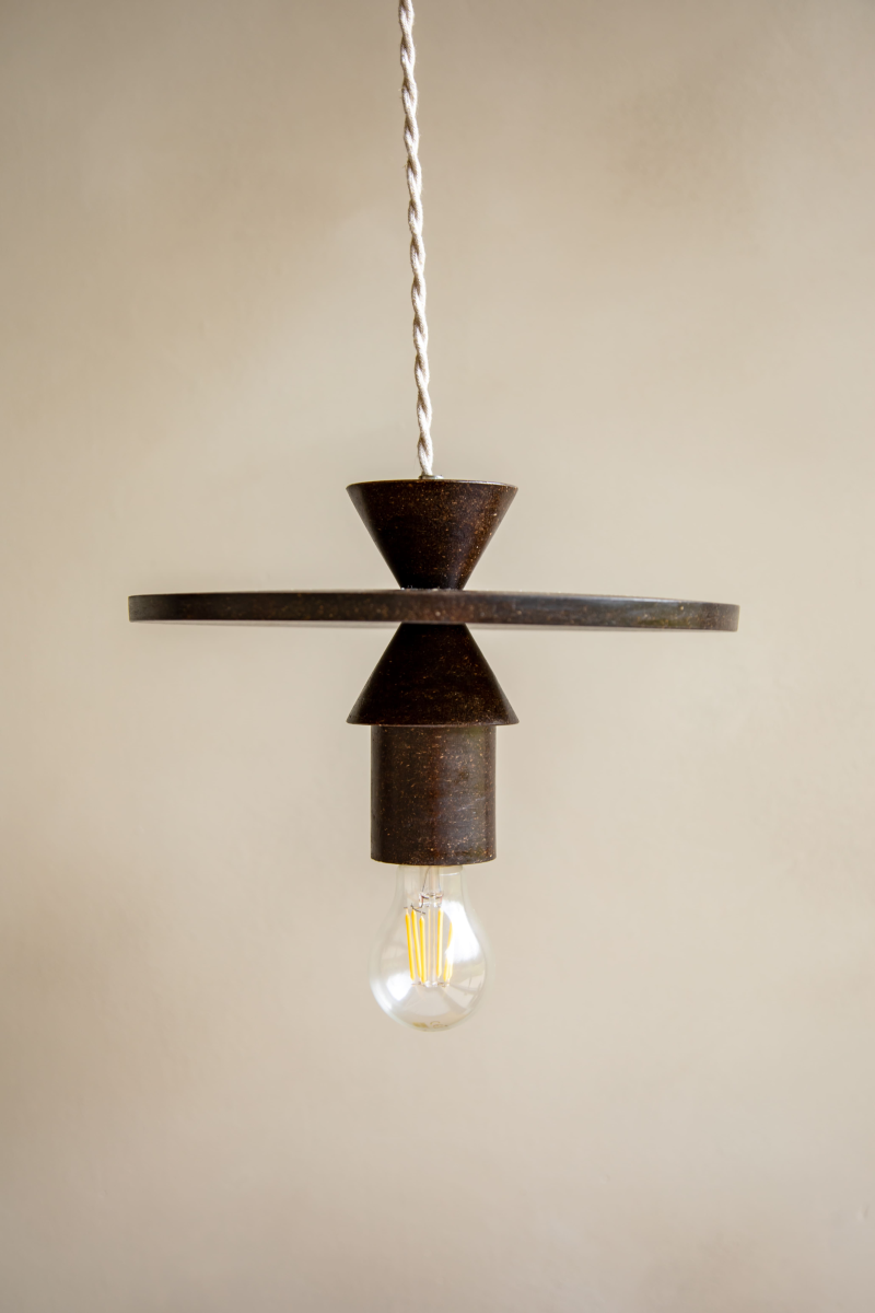 Gaia pendant light by Conscientious Design – Caroline Andréoni La Maison